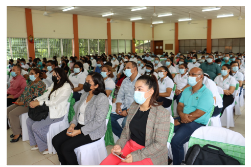 Acto de acreditación de calidad institucional a UNIAV en Rivas