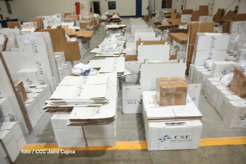 CSE realizó traslado de material electoral a los Centros de Votación en ...