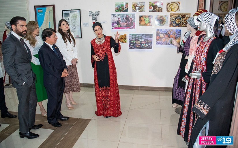 Palestina celebra 34 años de su independencia con exposición "Palestina ...