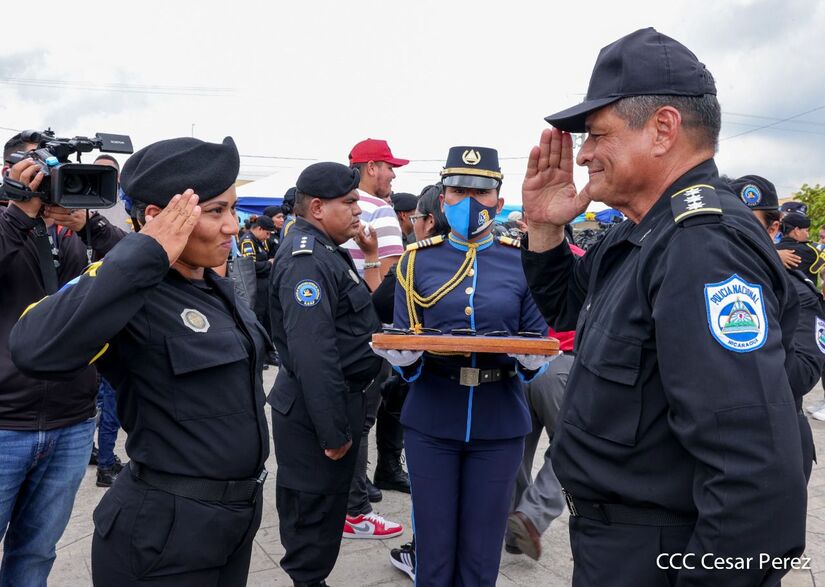 Policía Nacional asciende en grado a 500 oficiales de la DOEP en Managua