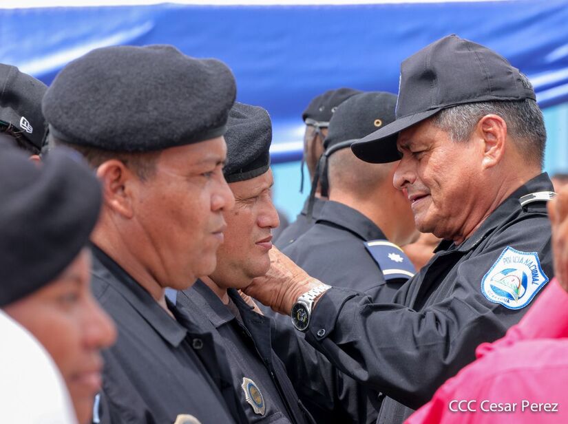 Policía Nacional asciende en grado a 500 oficiales de la DOEP en Managua