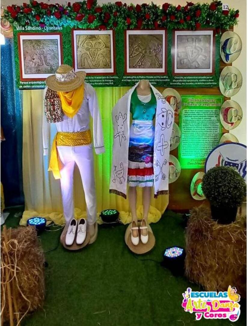 Celebran exposición de trajes folclóricos en Boaco