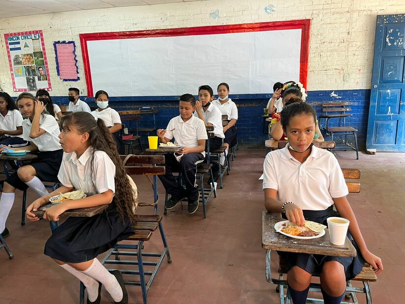 Inicia segunda entrega de merienda escolar en colegios de Managua