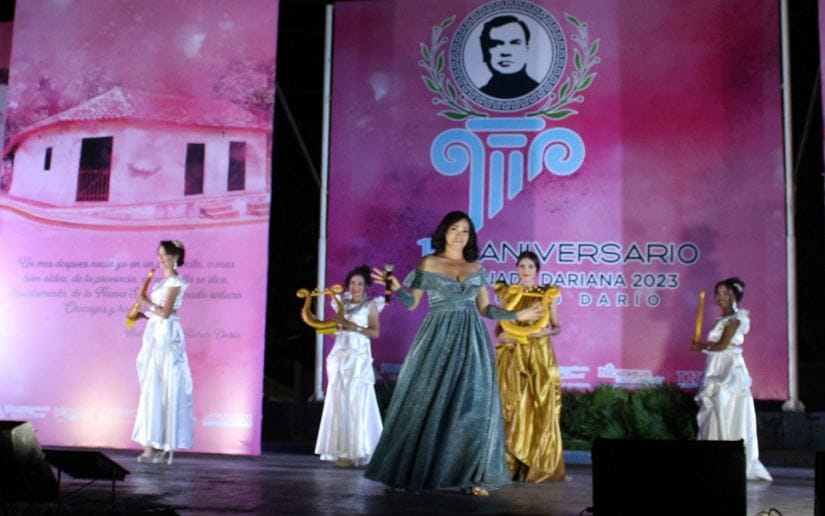 Taniuska López es coronada como Musa Dariana 2023 en Ciudad Darío