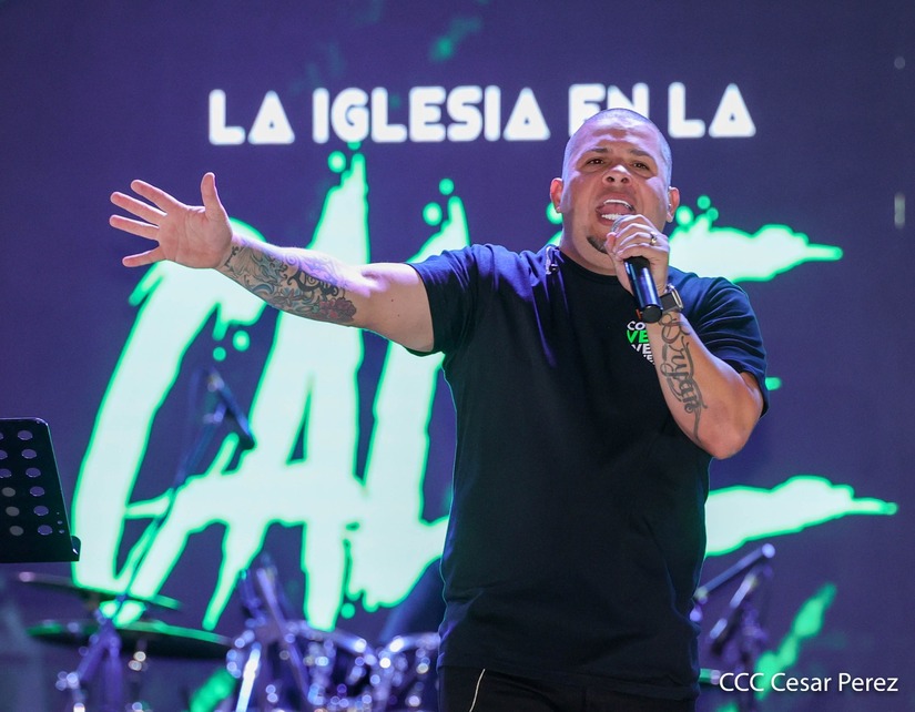 Nicaragüenses reciben el mensaje cristiano del evangelista ...