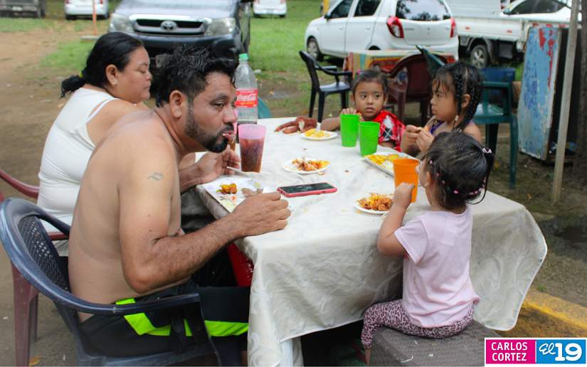 Familias disfrutan del centro turístico Xilonem en el último fin de ...