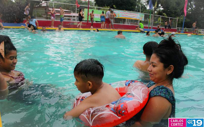 Familias disfrutan del centro turístico Xilonem en el último fin de ...
