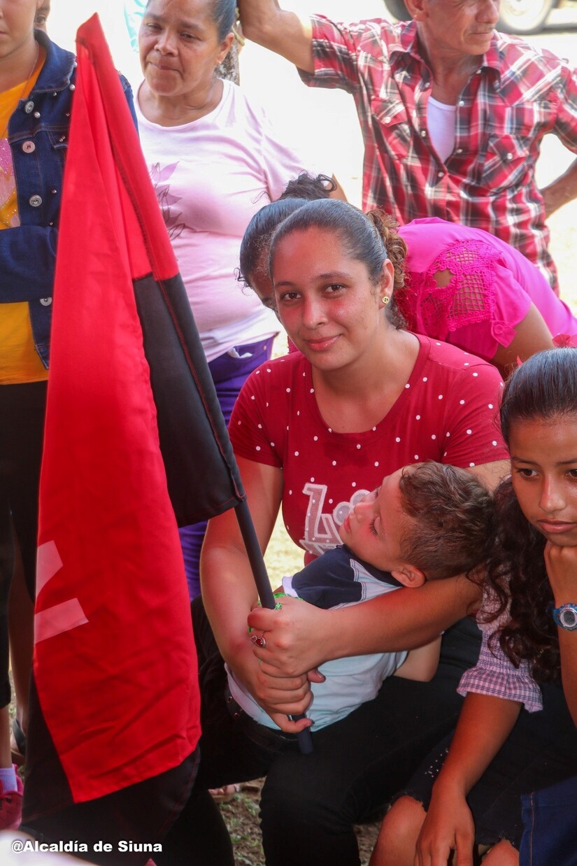 Gobierno Sandinista inauguró tramo de carretera productiva en San ...