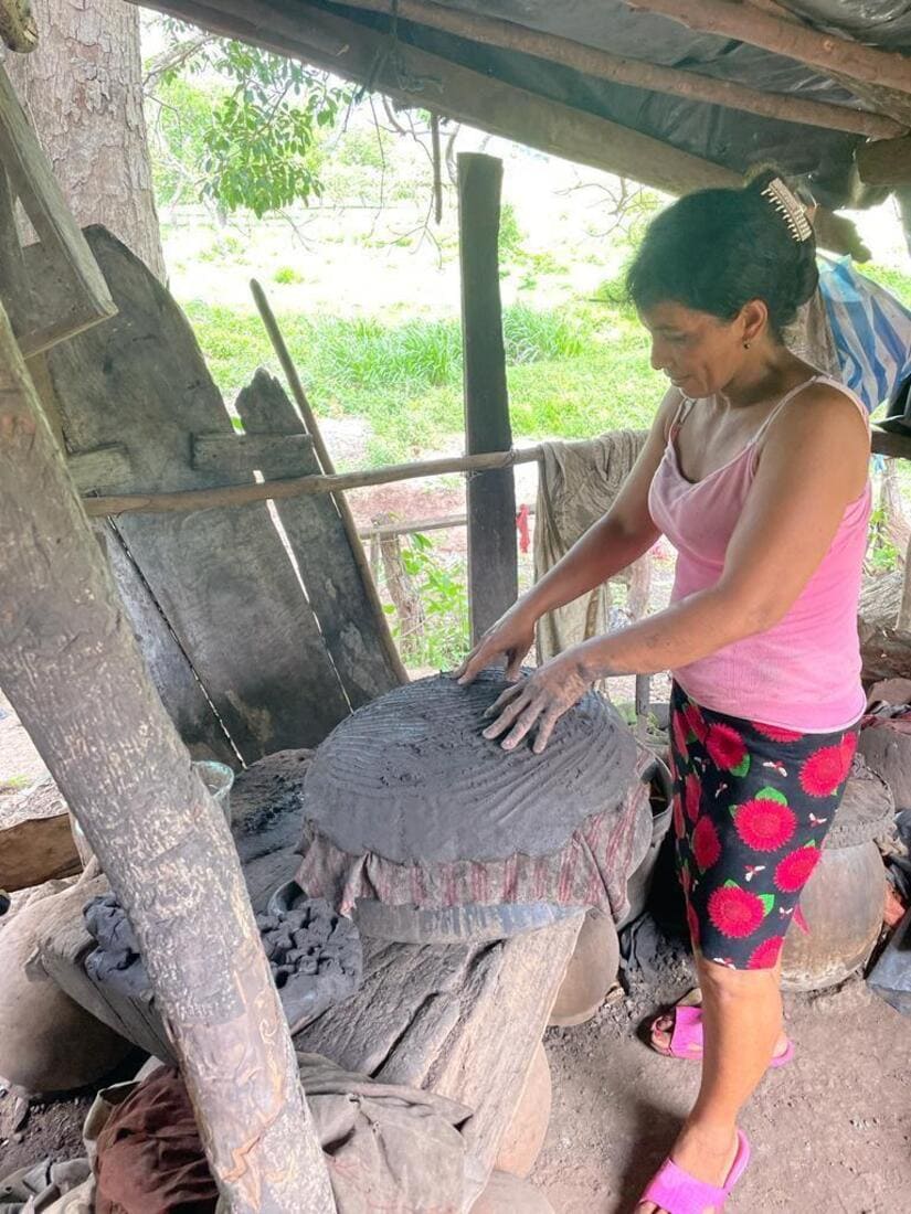 Autoridades de cultura visitan a artesanos de Teustepe y Camoapa