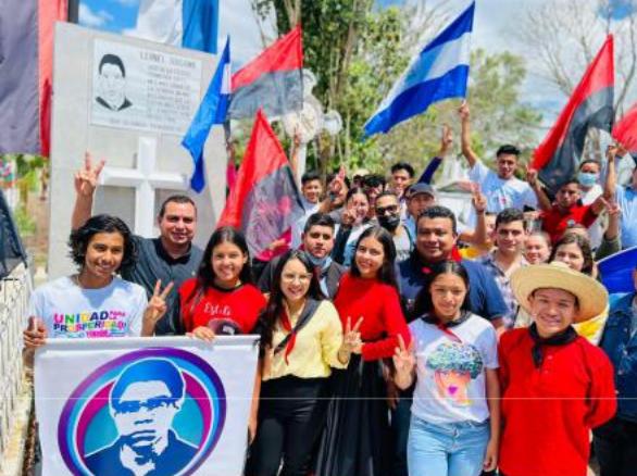 Así se conmemoró el natalicio del Poeta Guerrillero Leonel Rugama