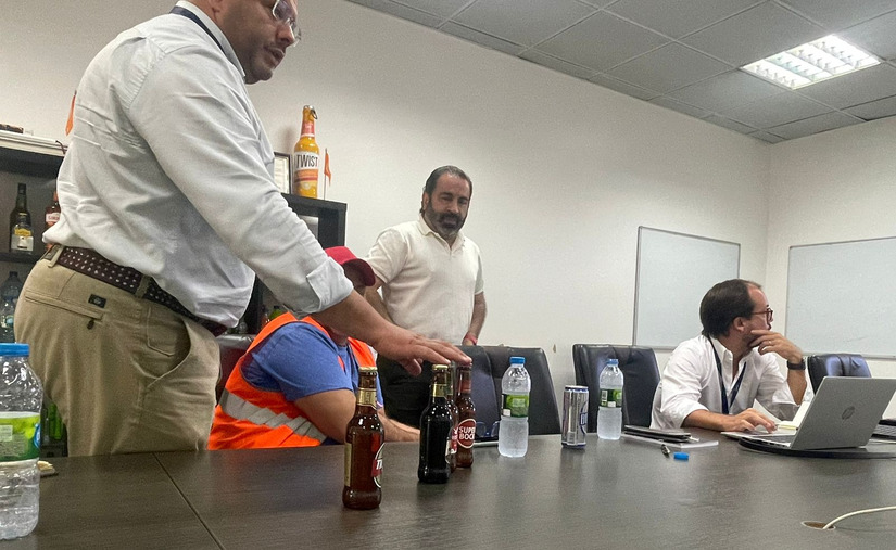 Embajada de Nicaragua visitó la empresa Refriango en Angola