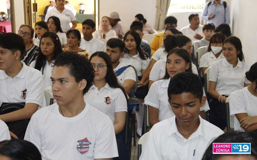 Resaltan y analizan el valor cultural de El Güegüense en Diriamba