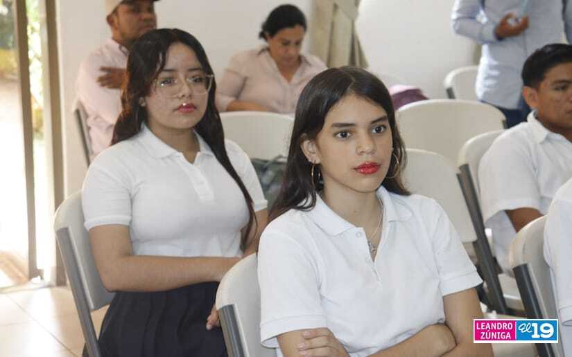 Resaltan y analizan el valor cultural de El Güegüense en Diriamba