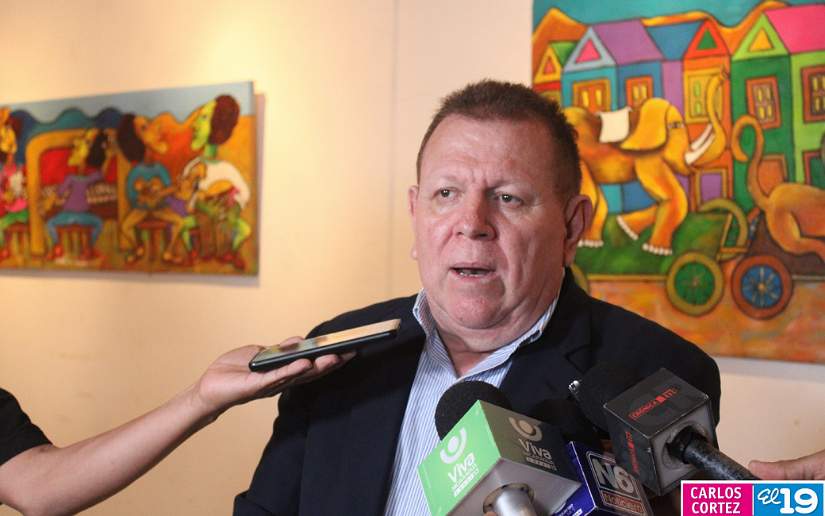 Rinden homenaje al cantautor de música infantil Mario Montenegro