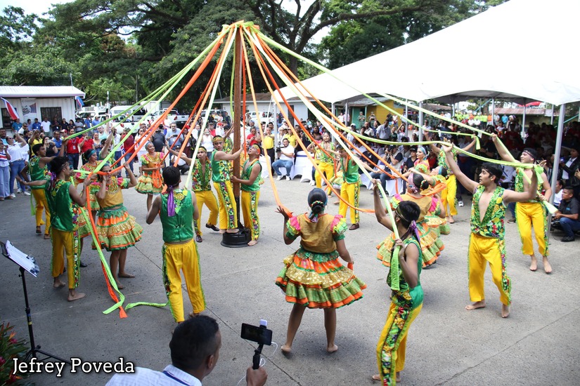 Nicaragua entrega a Costa Rica la Antorcha de la Libertad Centroamericana