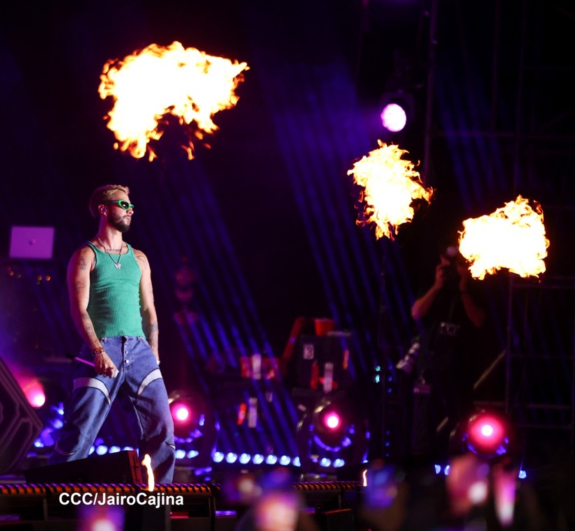 Mora conquistó a la juventud nicaragüense con un concierto sensacional