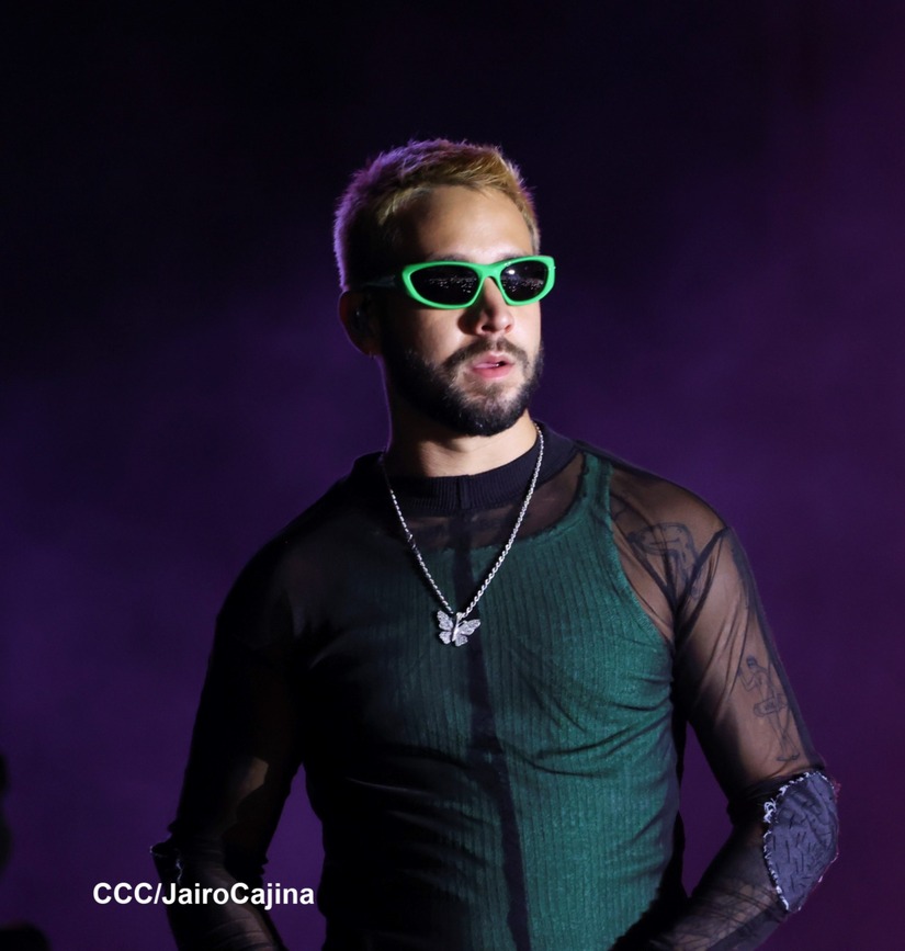 Mora conquistó a la juventud nicaragüense con un concierto sensacional