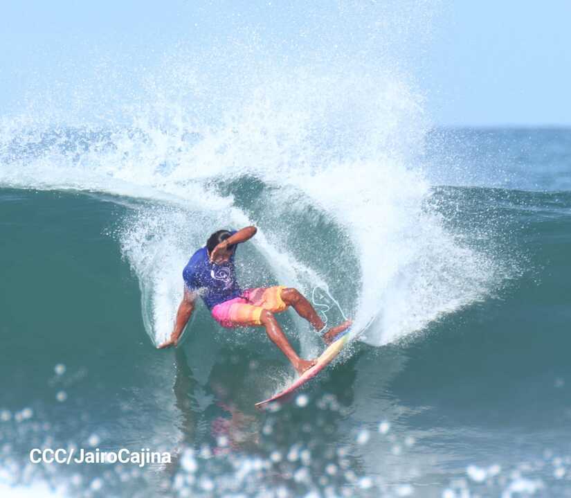 Candelaria Resano surfea en las playas de Nicaragua tras su ...