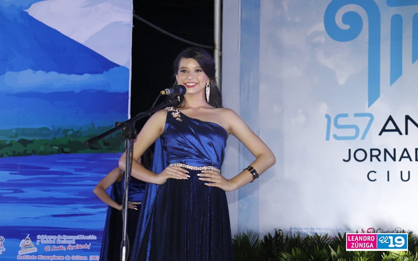 Una noche de destellos, música y poesía, así fue la elección de la Musa ...