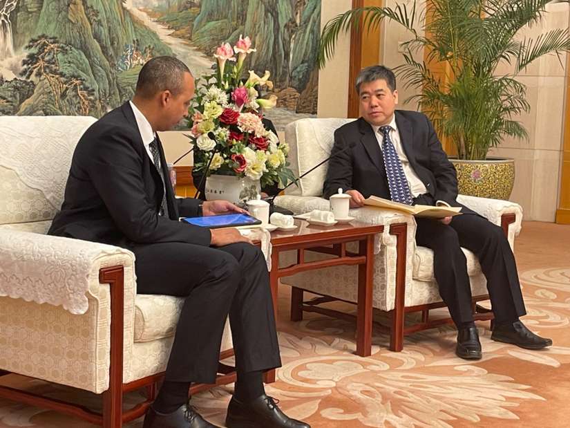 Misión Diplomática de Nicaragua en China visita el Taller Luban de la histórica ciudad de Tianjin