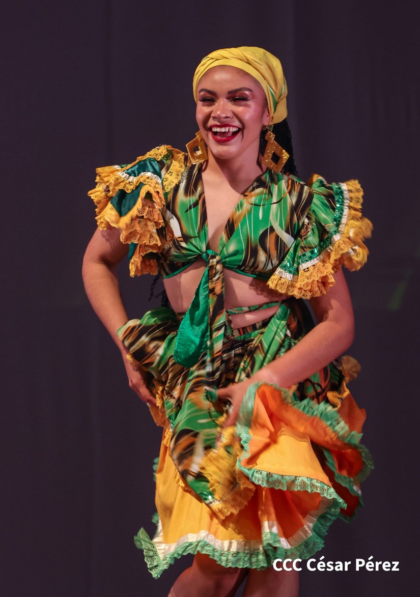 Lleno total en el reencuentro de Macolla tras quince años de ausencia ...