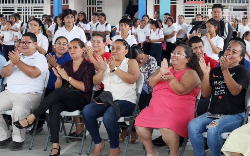 Colegio Blanca Stella Aráuz de Chiquilistagua celebra el Día del Maestro