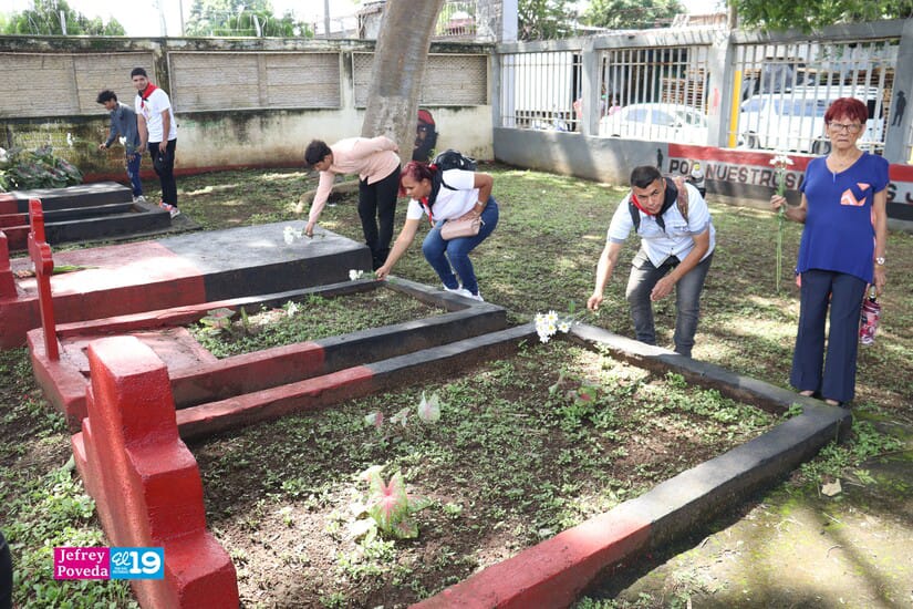Juventud Sandinista honra a héroes y mártires de Waspán Sur con ...