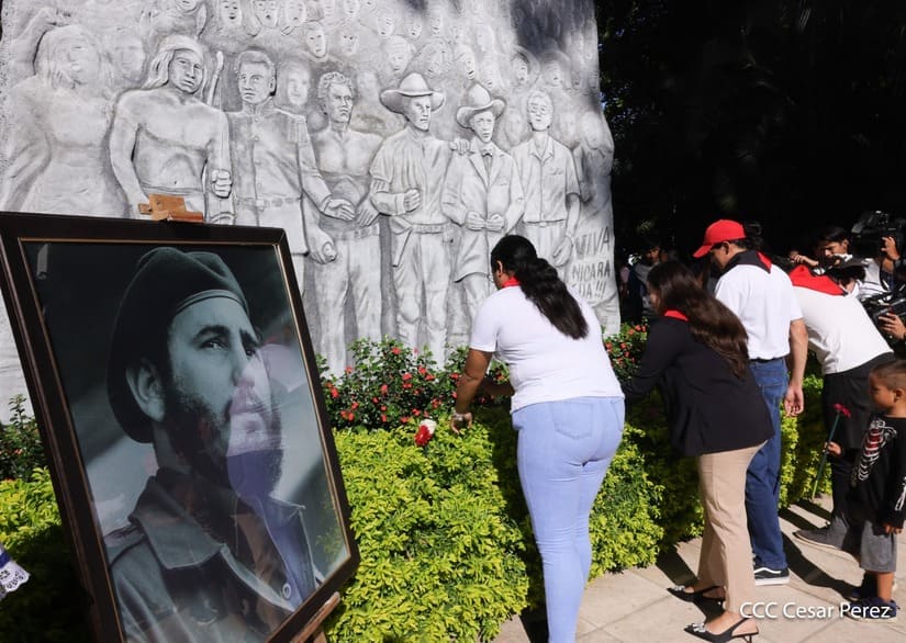 Juventud Sandinista rinde homenaje al Comandante Fidel Castro en el ...