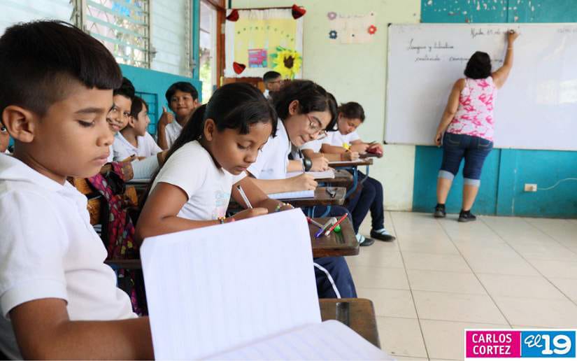 Proceso de matrícula 2025 en el Colegio República de Cuba un éxito rotundo