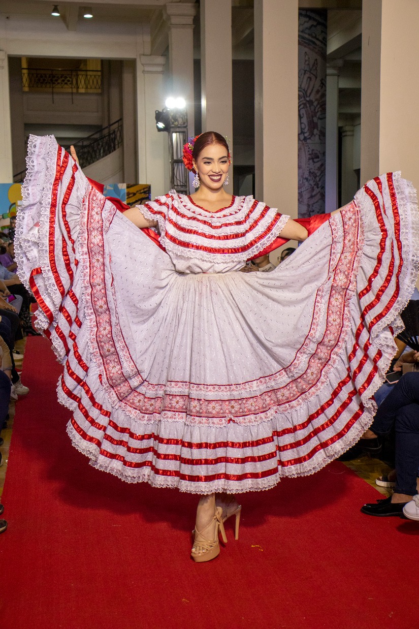 Reinas Nicaragua celebra el Día Nacional del Huipil con una ...