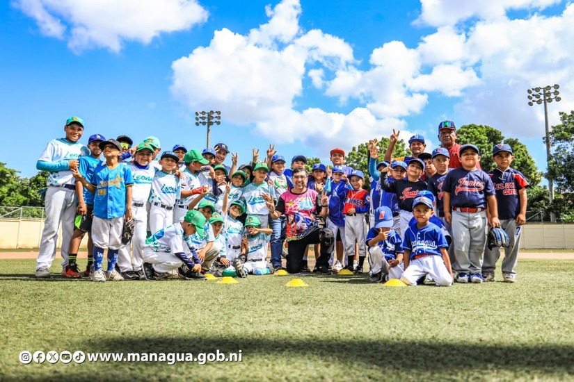 Niñez de la categoría Pee Wee muestra su talento en la competencia ...