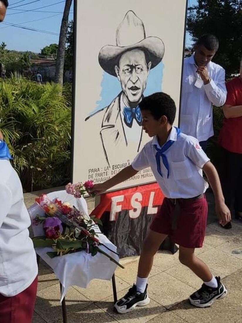 General Sandino vive en los corazones de pioneros cubanos