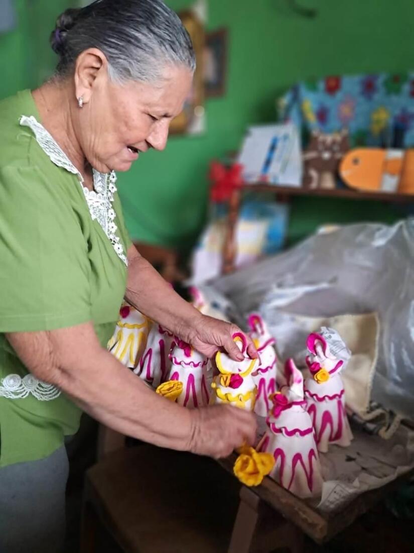Melcocha, dulce tradición que perdura en el tiempo