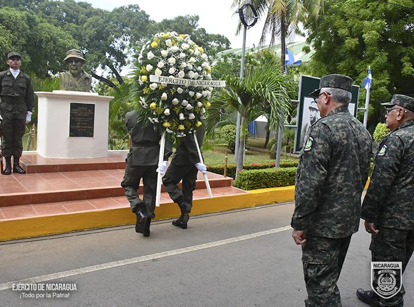 Conmemoración de los 46 años del paso a la inmortalidad del Comandante ...