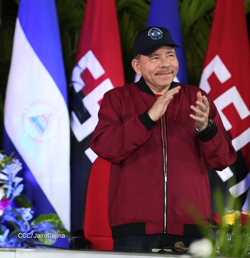Acto Central: Gobierno de Nicaragua entrega autobuses a transportistas ...