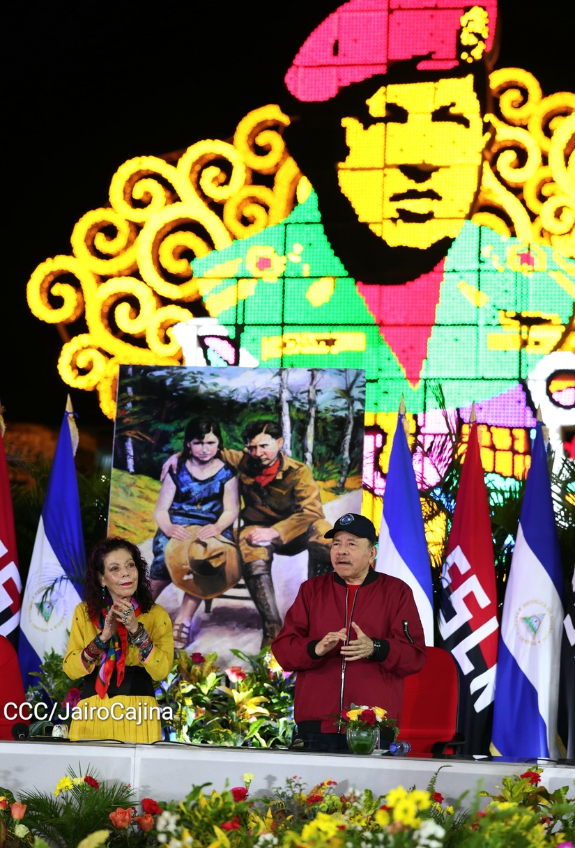 Acto Central: Gobierno de Nicaragua entrega autobuses a transportistas ...