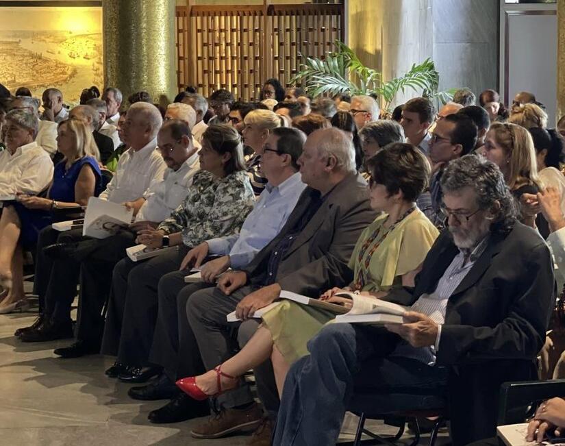 Embajada de Nicaragua en Cuba asiste a la presentación del libro ...