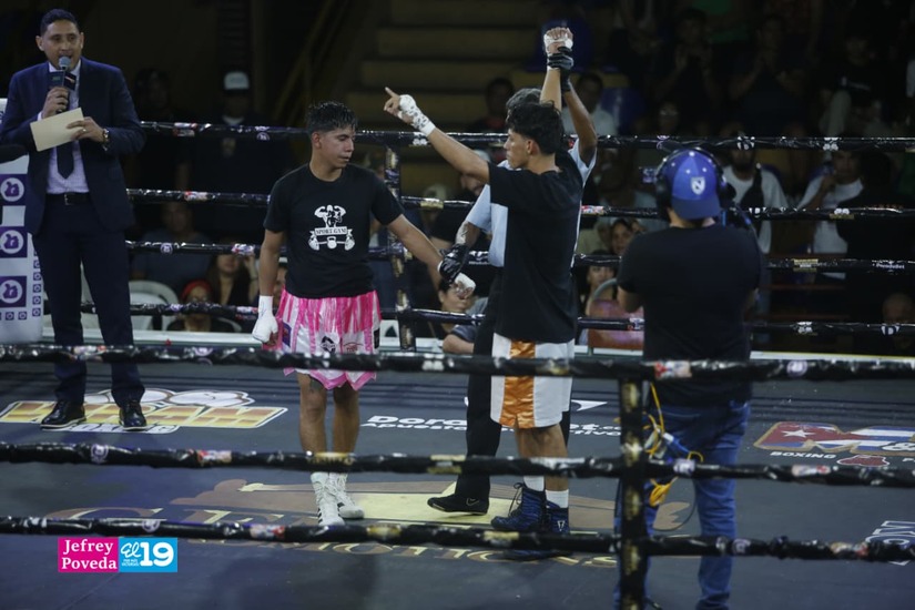 Roxana Mendoza conquista el título Fedelatin de la AMB al vencer a la ...
