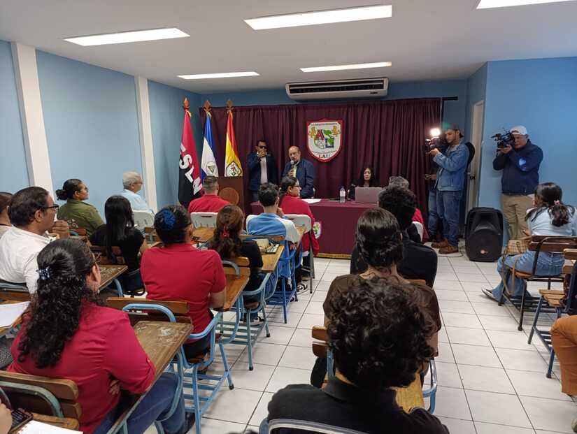 Diputado Edwin Castro comparte sobre gestas de Octubre Victorioso con ...