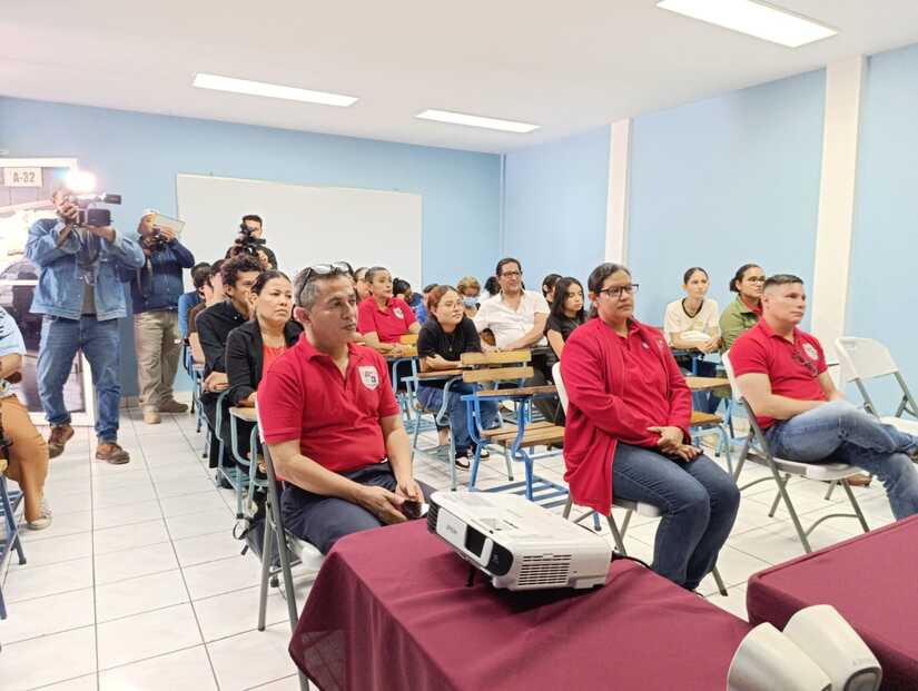 Diputado Edwin Castro comparte sobre gestas de Octubre Victorioso con ...