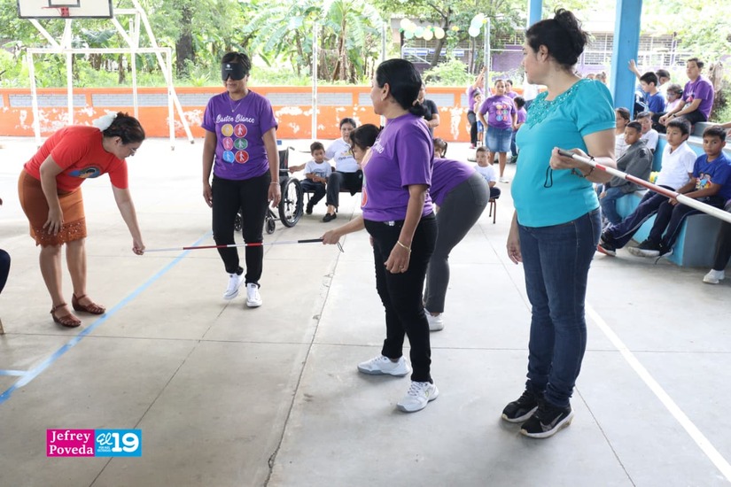 Ministerio de Educación celebra el Día Internacional del Bastón Blanco