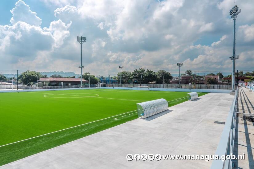 Gobierno Sandinista concluye construcción de moderno Estadio de Fútbol ...