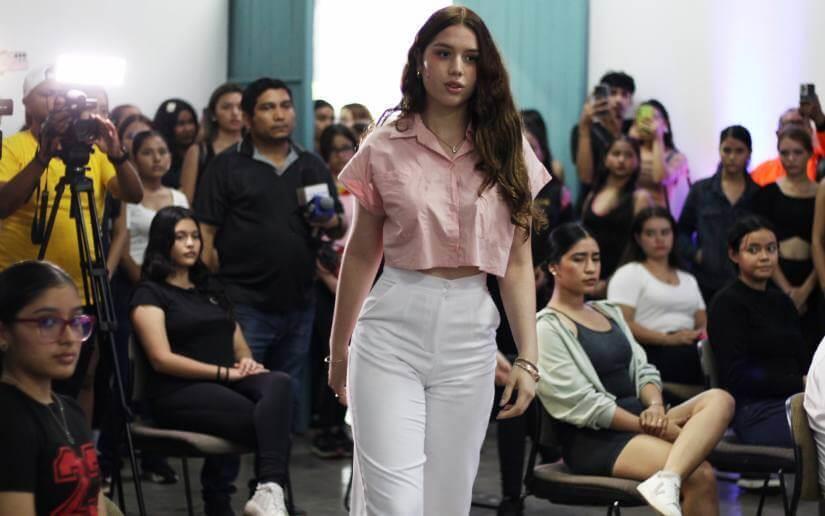 Inician cursos de pasarela y modelaje para jóvenes de Managua con ...