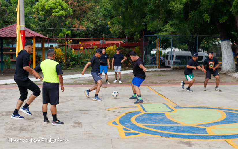 SPN celebra jornada deportiva en homenaje a Héroes y Mártires de la ...