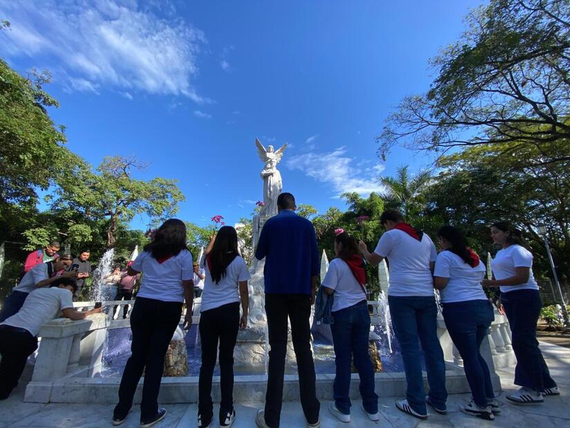 Imágenes: Homenaje al Príncipe de las Letras Castellanas Rubén Darío