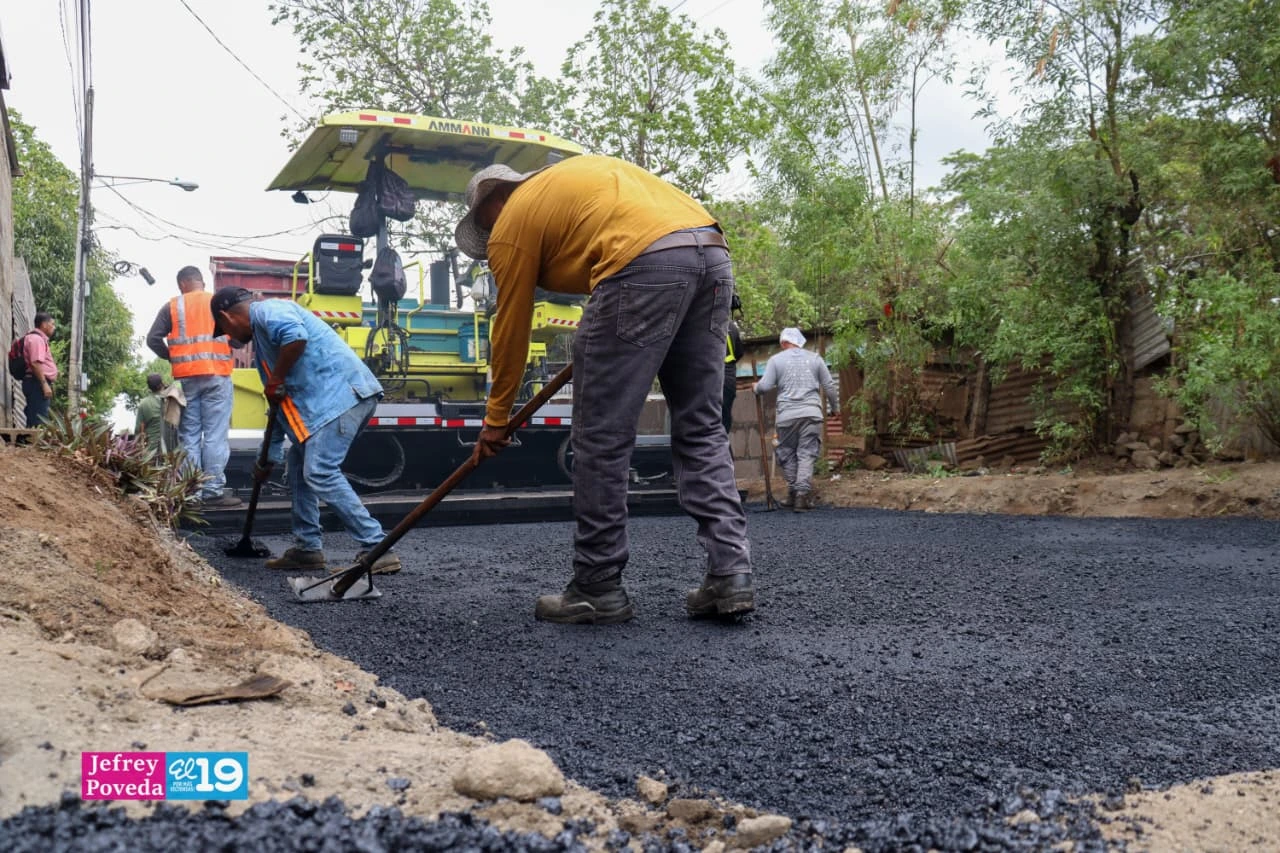 Celebrarán el Día de las Madres con calles nuevas en Laureles Sur
